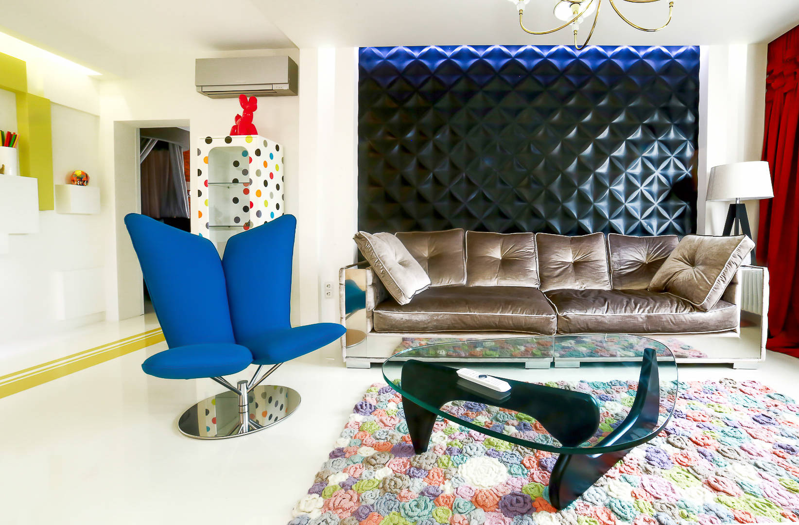 Houzz тур: Яркий и эксцентричный интерьер для молодой девушки | Flatica