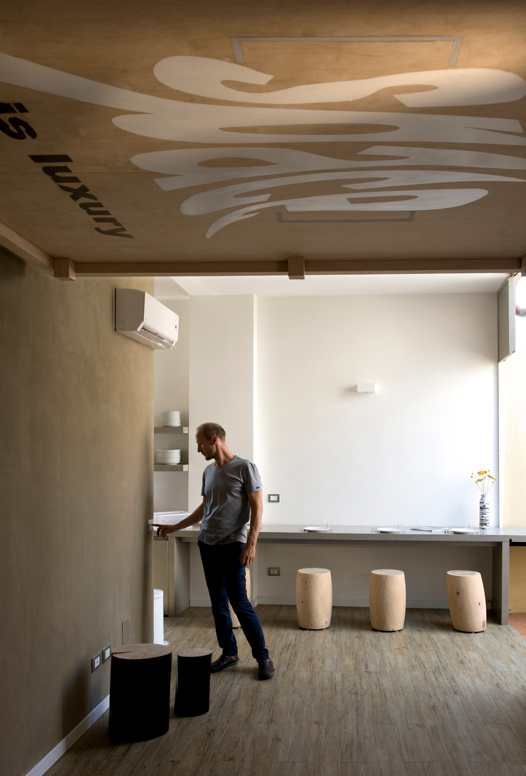 Houzz Италия: Квартира-трансформер на 25 квадратных метрах | Flatica